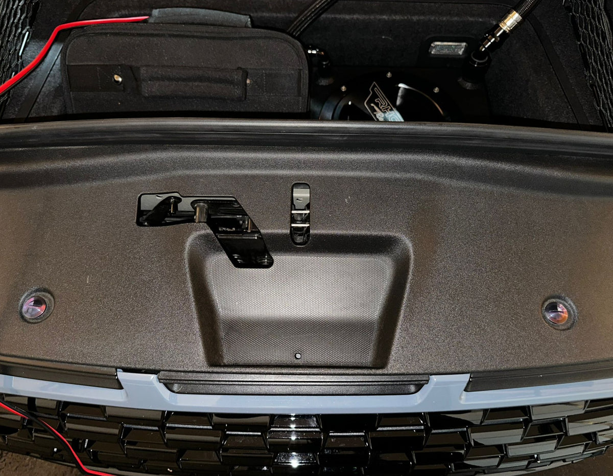 2016+ Audi R8 "FRUNK" hardware – Titanium Works